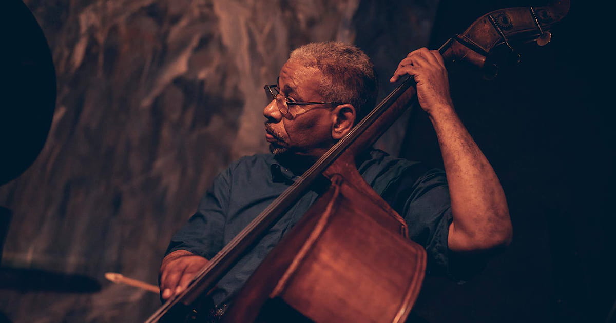 Now Hear This: Christy Smith - Esplanade Offstage