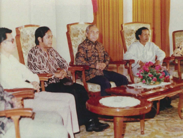 Chew Kok Chang - Esplanade Offstage