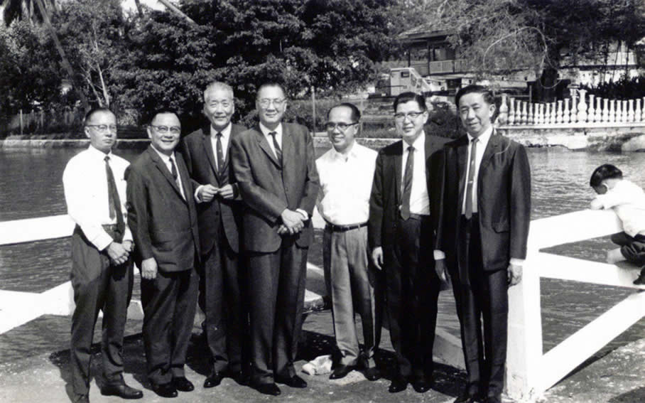 Fang Xiu - Esplanade Offstage