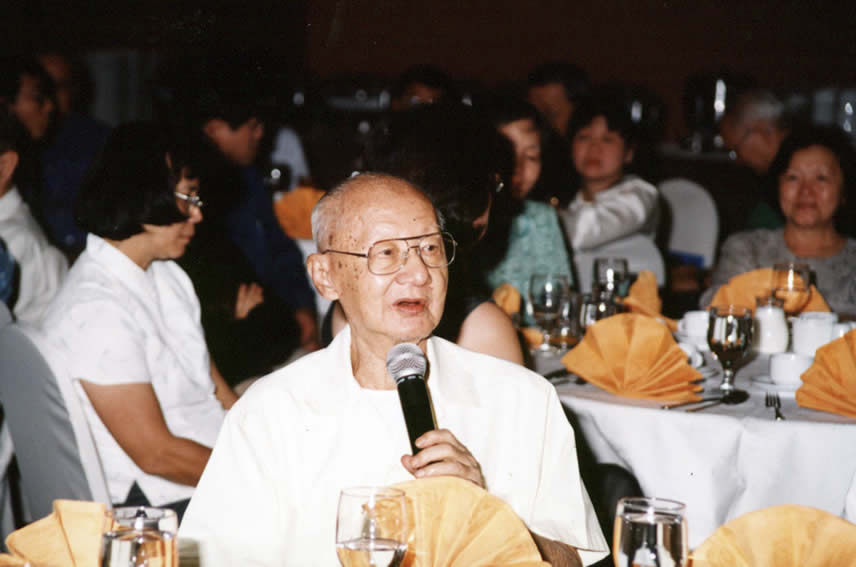 Fang Xiu - Esplanade Offstage