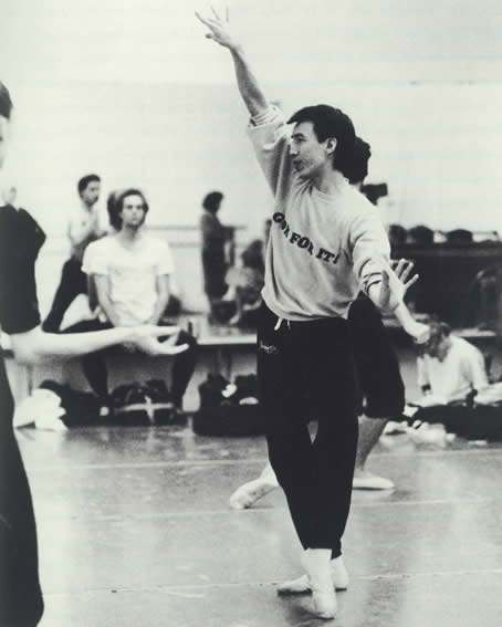 Goh Choo San - Esplanade Offstage