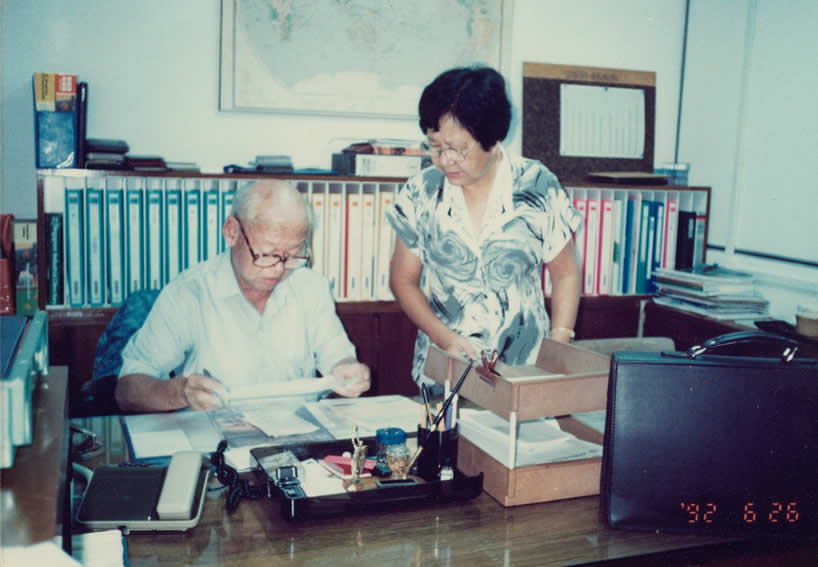 Low Ing Sing - Esplanade Offstage