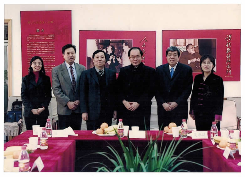 Neo Choon Hong - Esplanade Offstage