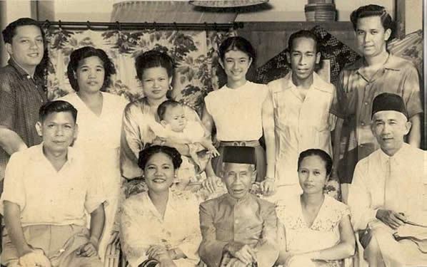 Zubir Said - Esplanade Offstage